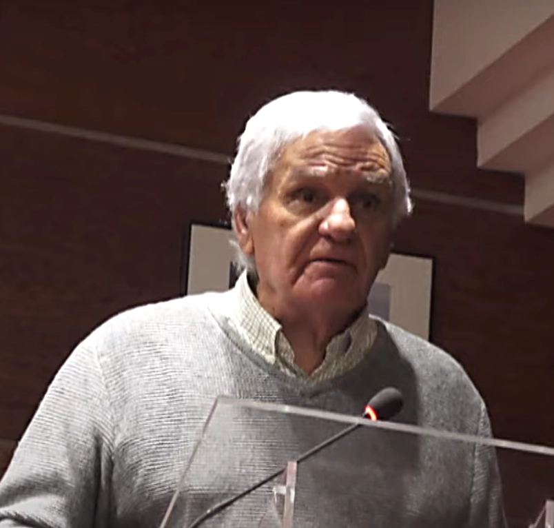 Entrevista a Enrique García-Moreno por la presentación de su libro Ocaña: Tres Mujeres, Tres ...